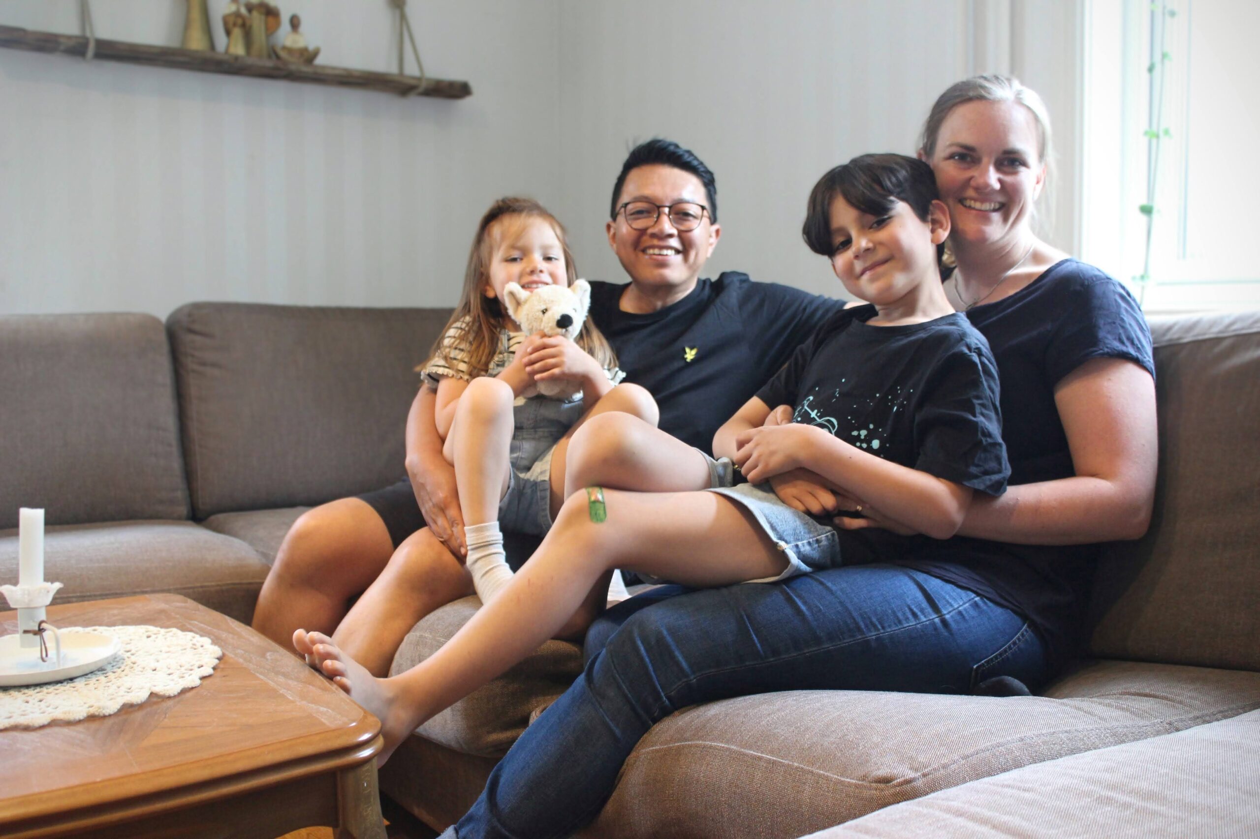 Familjen López gör sig redo för missionsäventyr - Sändaren