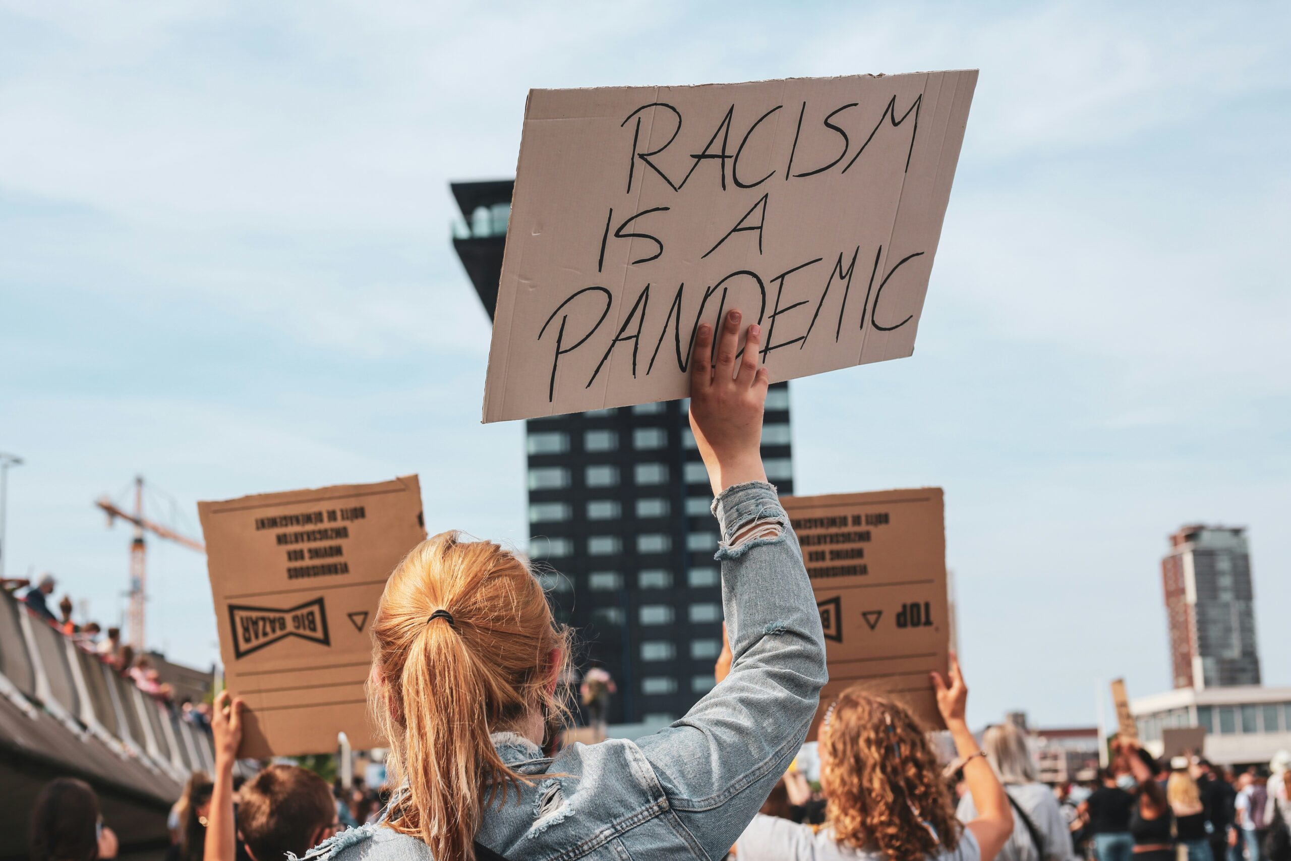 Frikyrkans kompromisslösa antirasism behöver resa sig - Sändaren